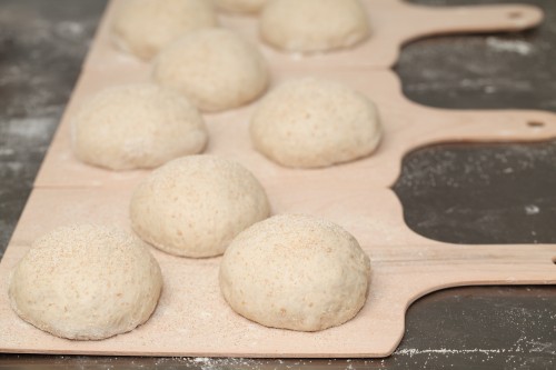Sourdough mini boules – Weekend Bakery